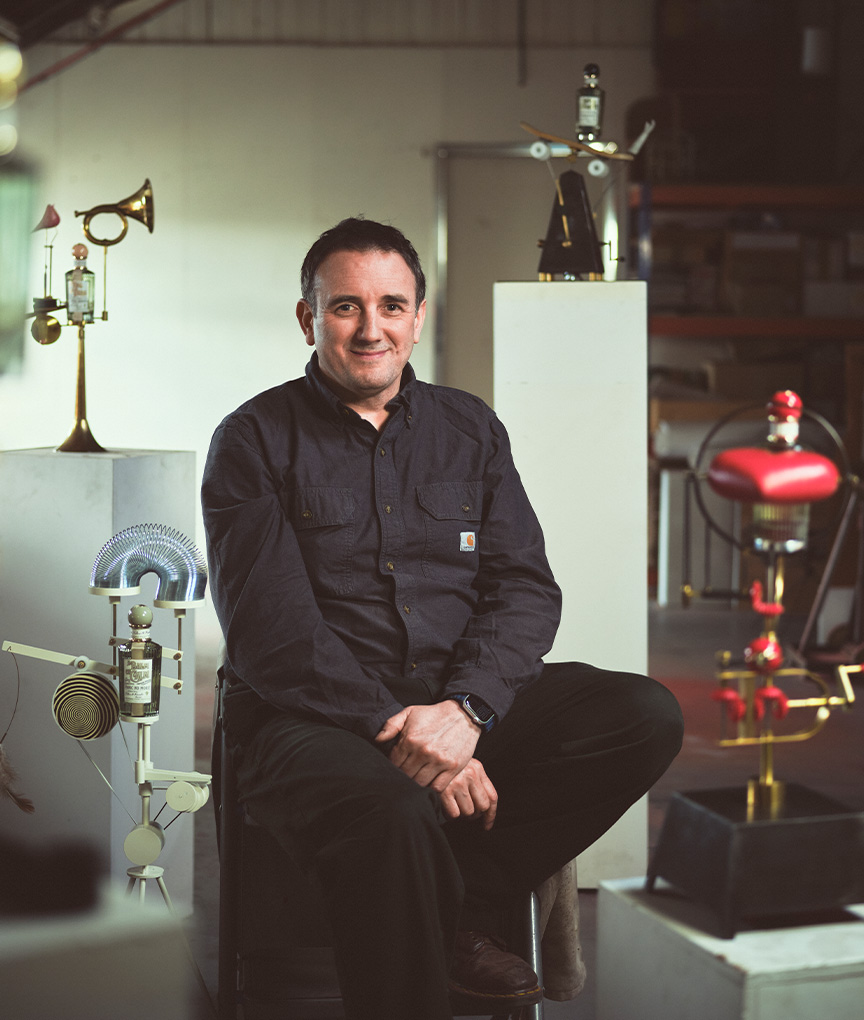 En coulisse : Les merveilleuses machines de Martin Smith | Penhaligon's